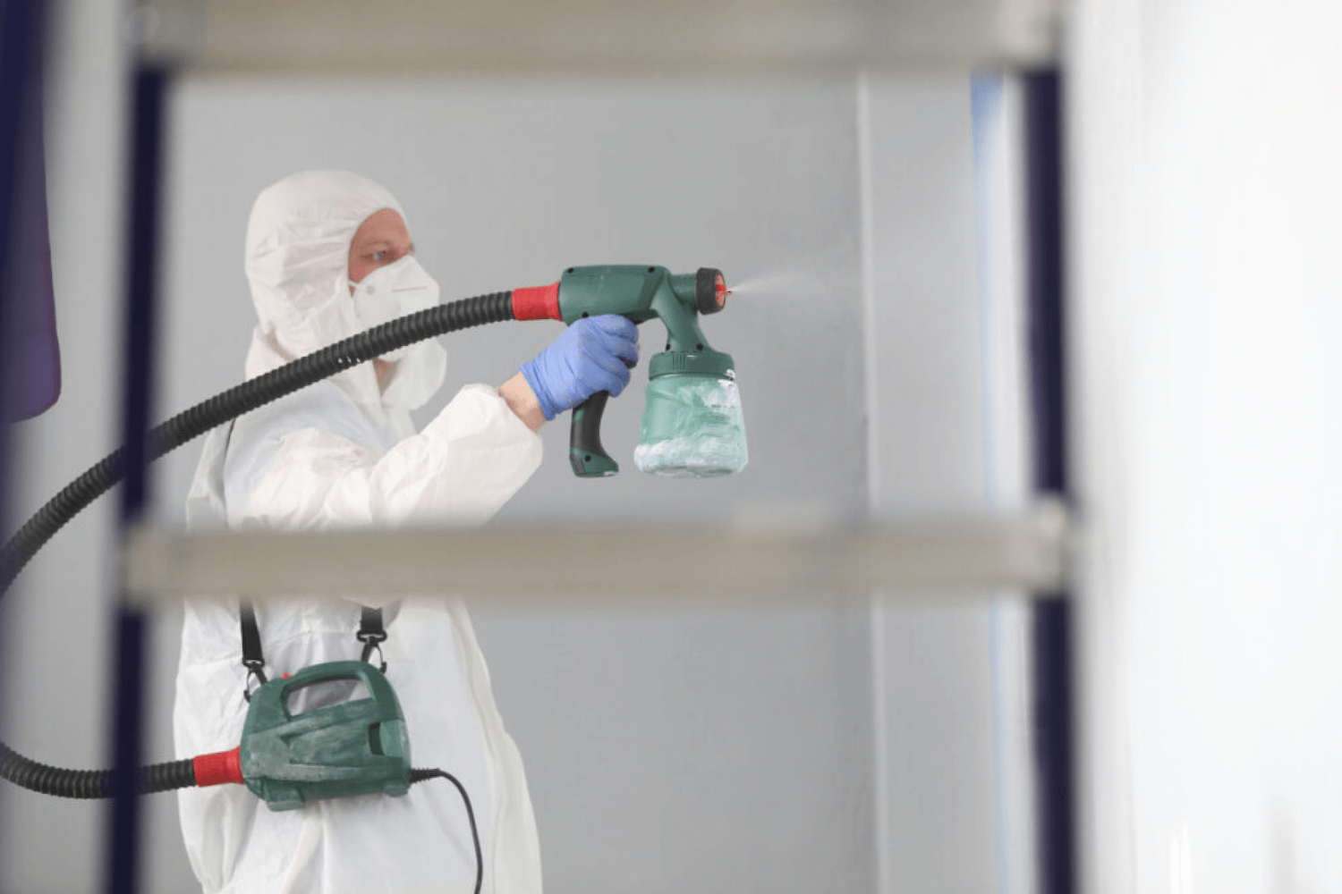 Hoe werkt deuren spuiten? | Den Spray